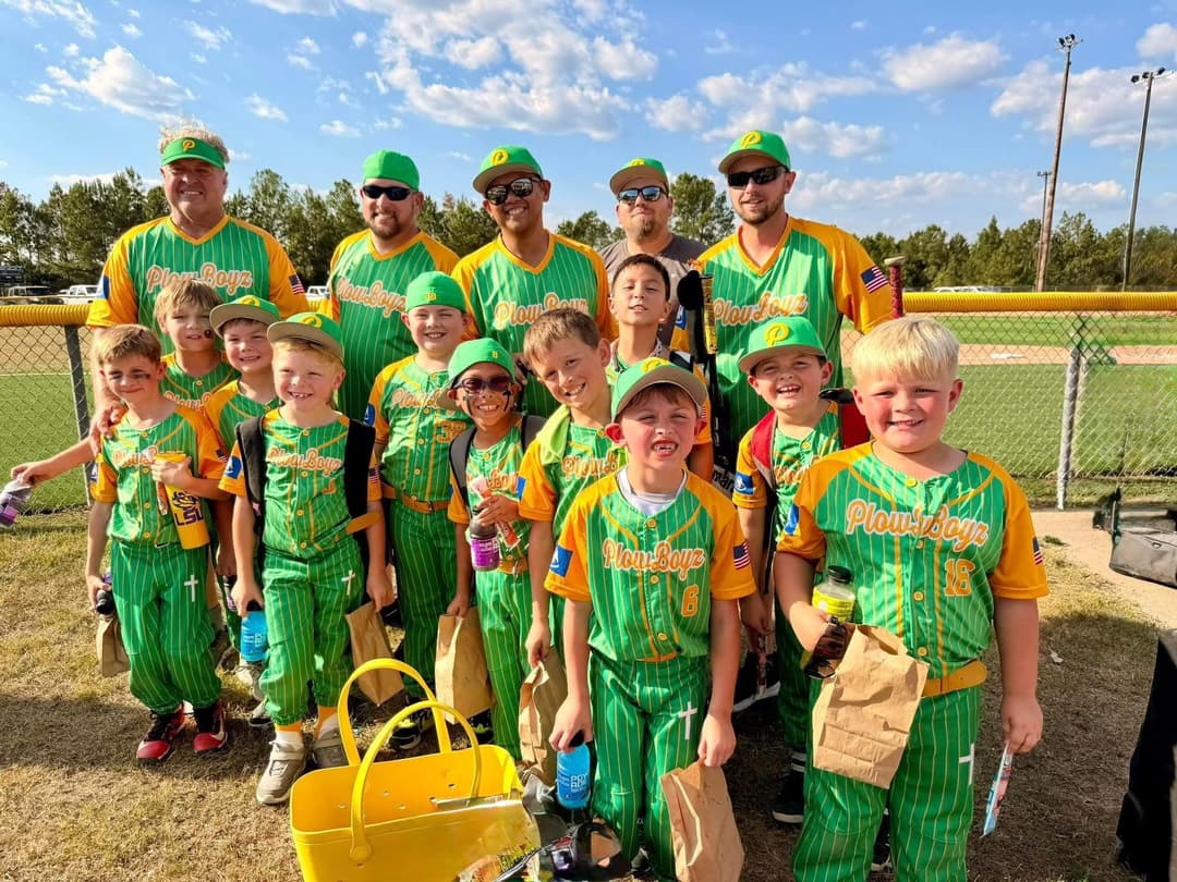 Busy Bee Embroidery | Custom Sports Apparel & Team Uniforms | Busy Bee ...